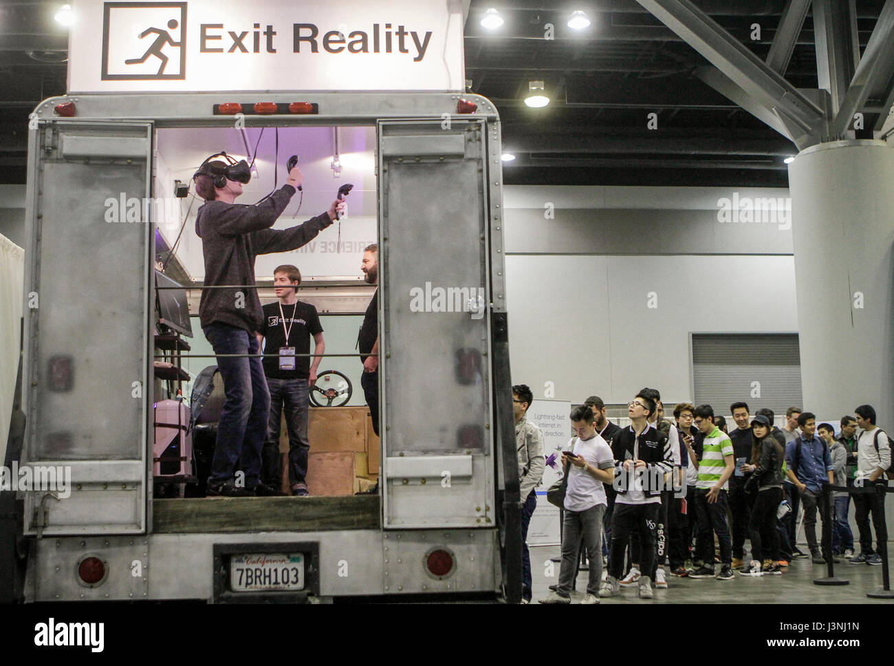 Vancouver. 7th May, 2017. Visitors line up at a booth for testing the ...