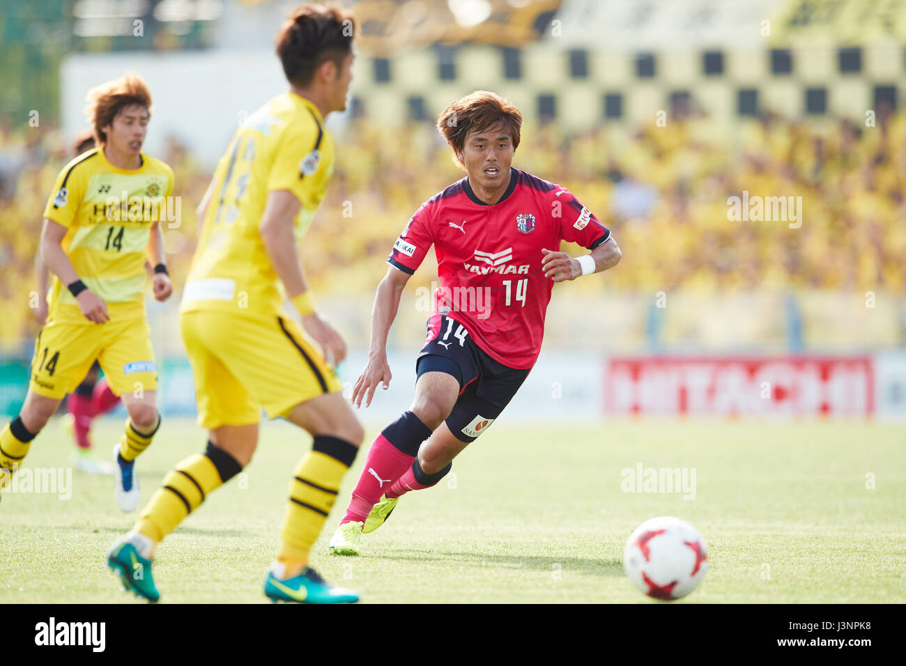 Chiba, Japan. 6th May, 2017. Yusuke Maruhashi (Cerezo) Football/Soccer : 2017 J1 League match ...