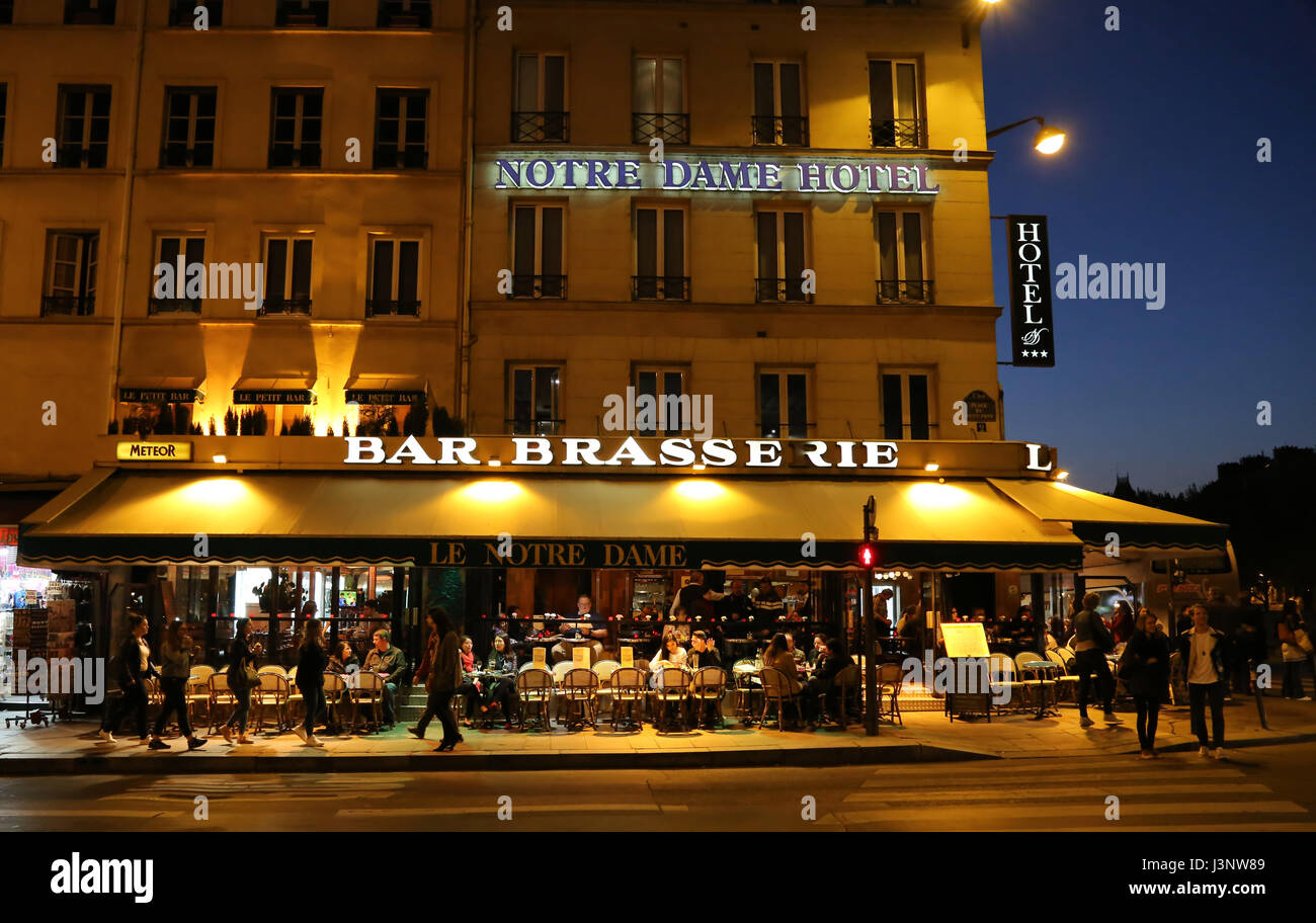 Paris Police Headquarters At Night Stock Photo - Alamy