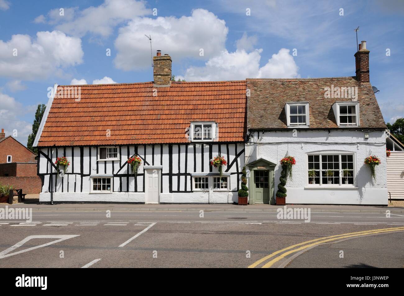 The White Hart, Godmanchester, Cambridgeshire Stock Photo - Alamy