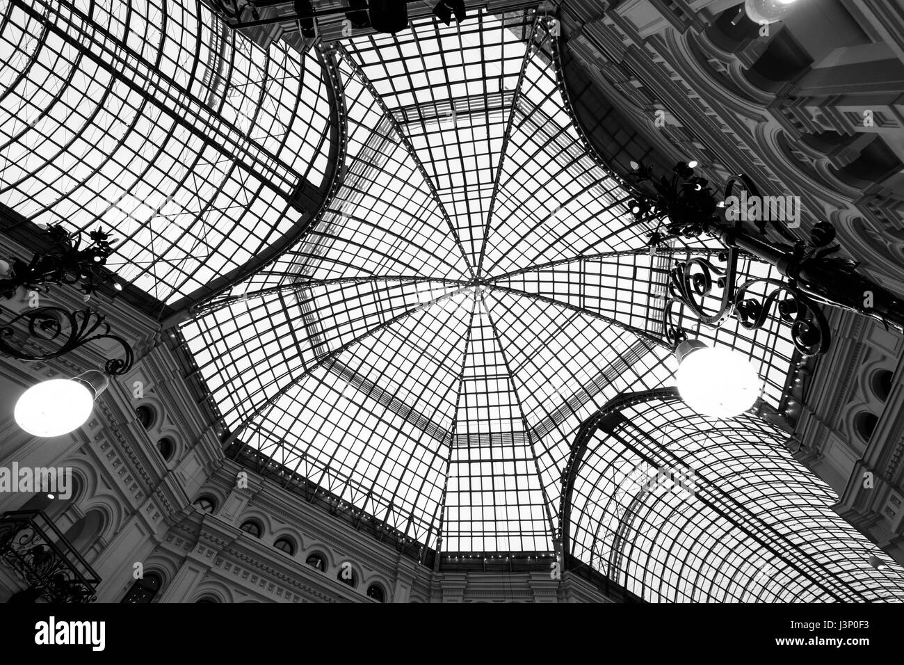 Shopping mall roof Black and White Stock Photos & Images - Alamy