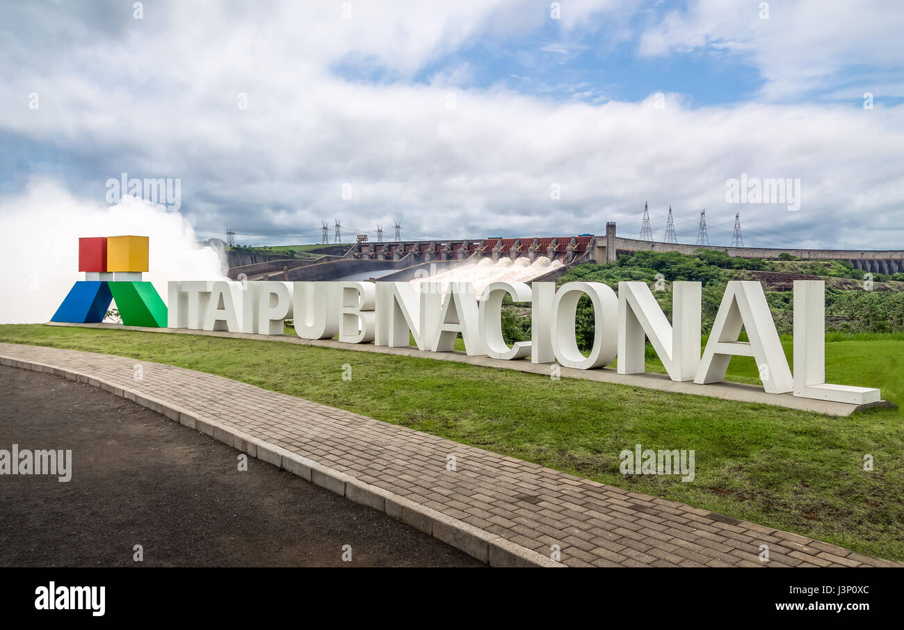 Spillway at Itaipu Dam sign - Brazil and Paraguay Border Stock Photo ...