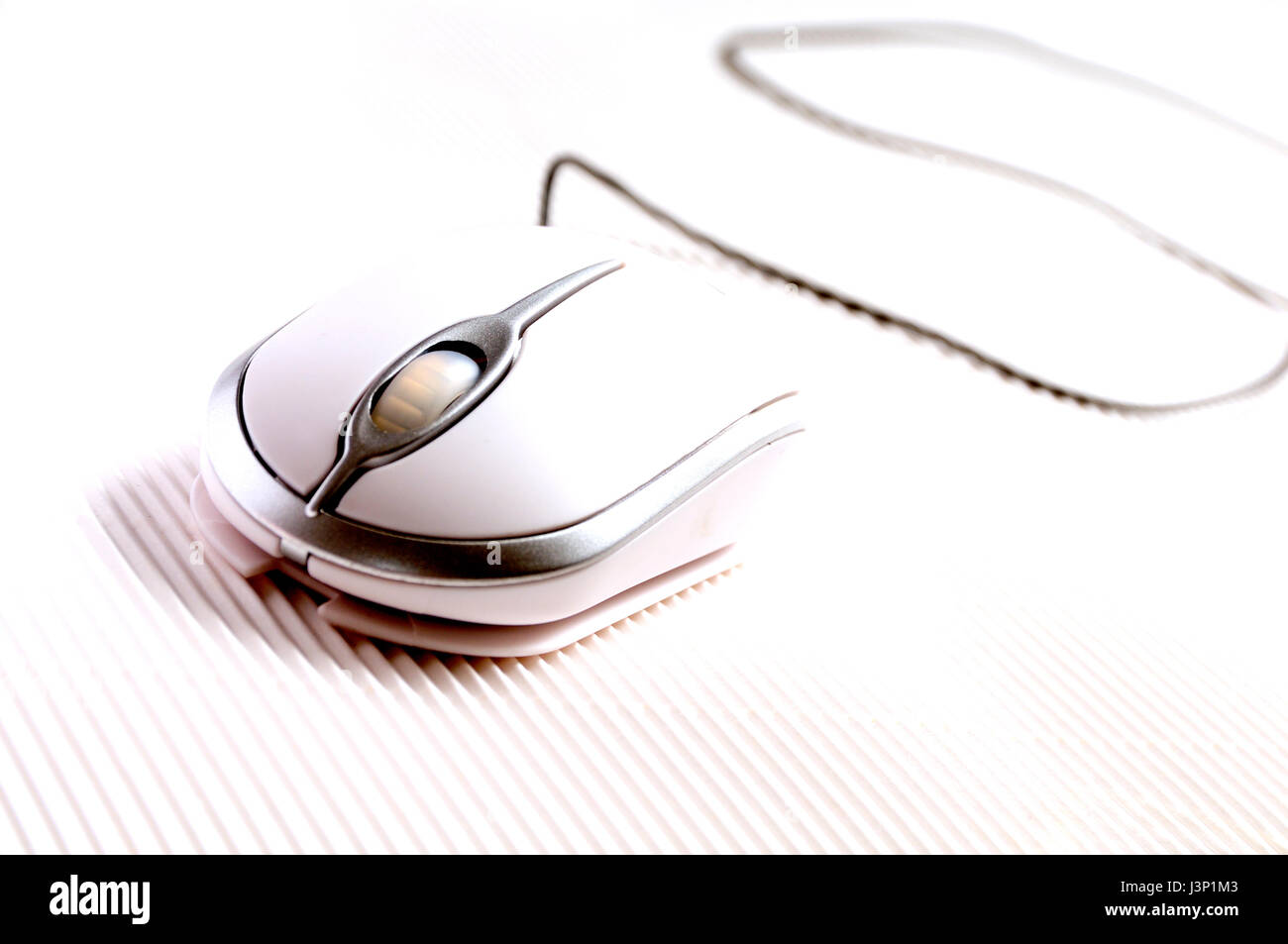 White computer mouse hi-res stock photography and images - Alamy