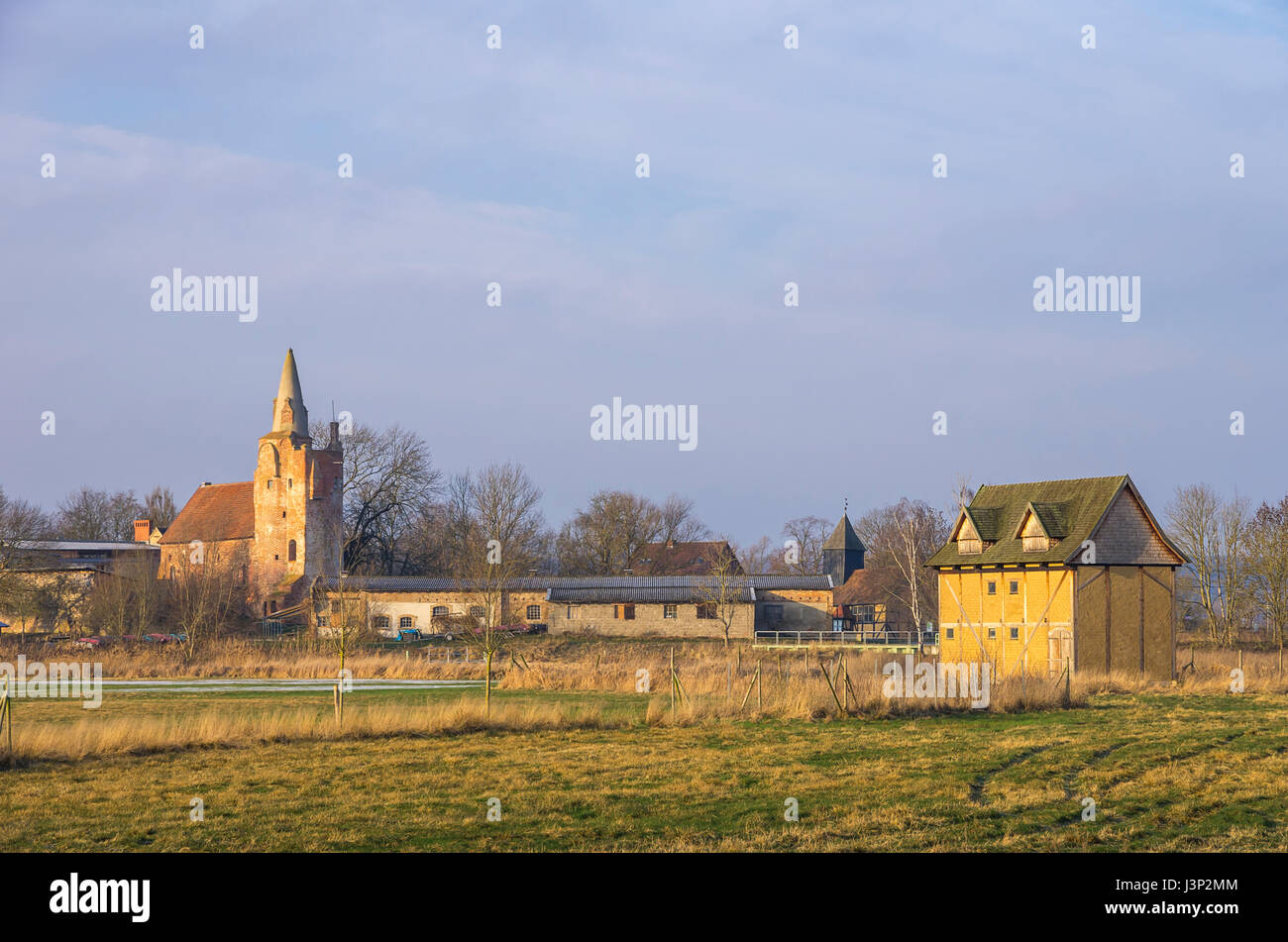 Mittelalterliche burg hi-res stock photography and images - Alamy