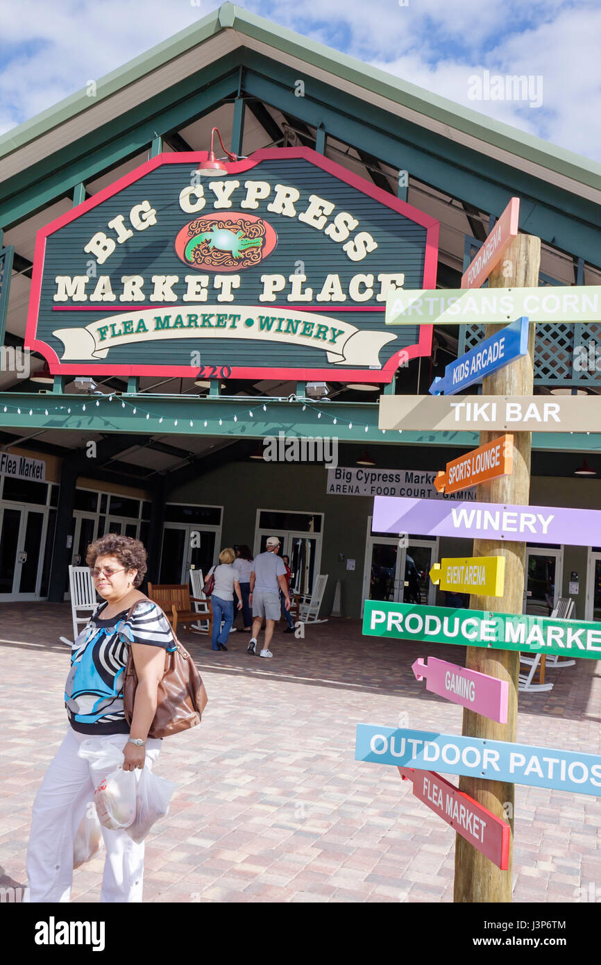 Naples Florida,Big Cypress Market Place,shopping shopper shoppers shop ...