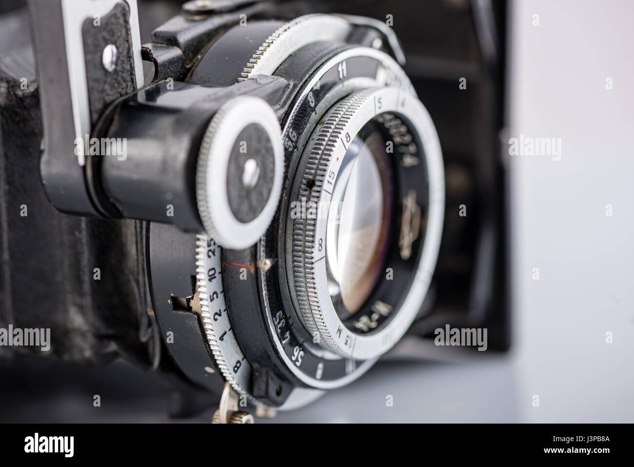 Close up of the shutter knob of old retro camera. Detail of analog film ...