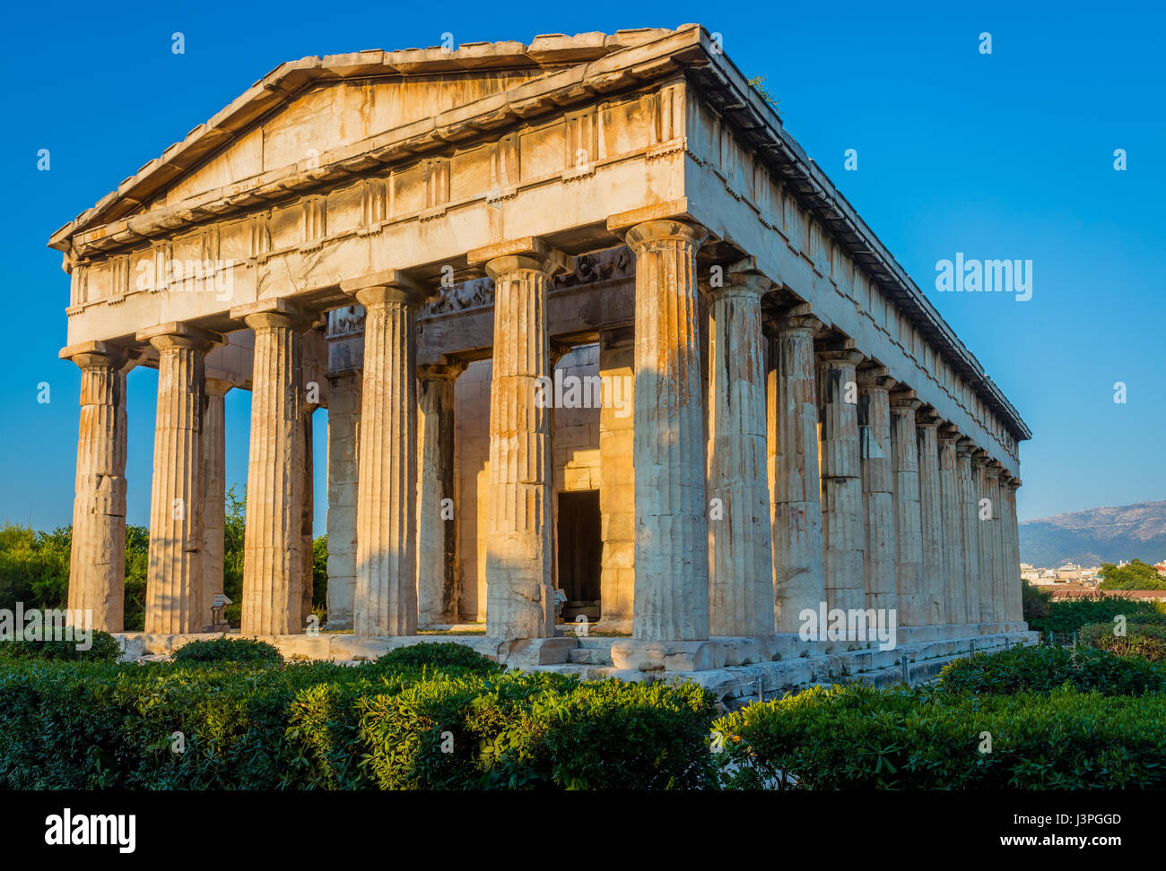 Parthenon friezes hi-res stock photography and images - Alamy