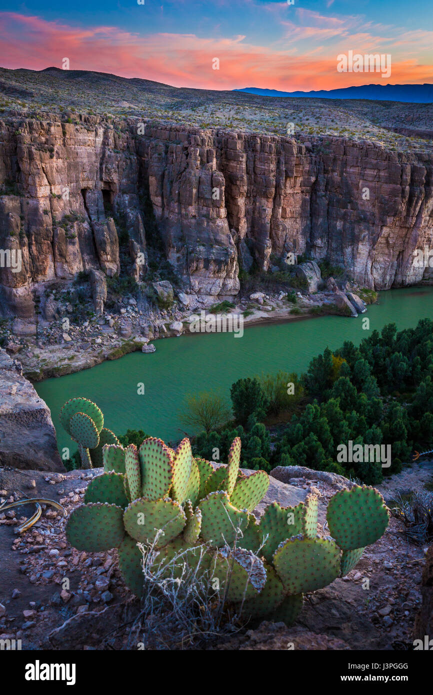 Big Bend National Park in the U.S. state of Texas has national ...