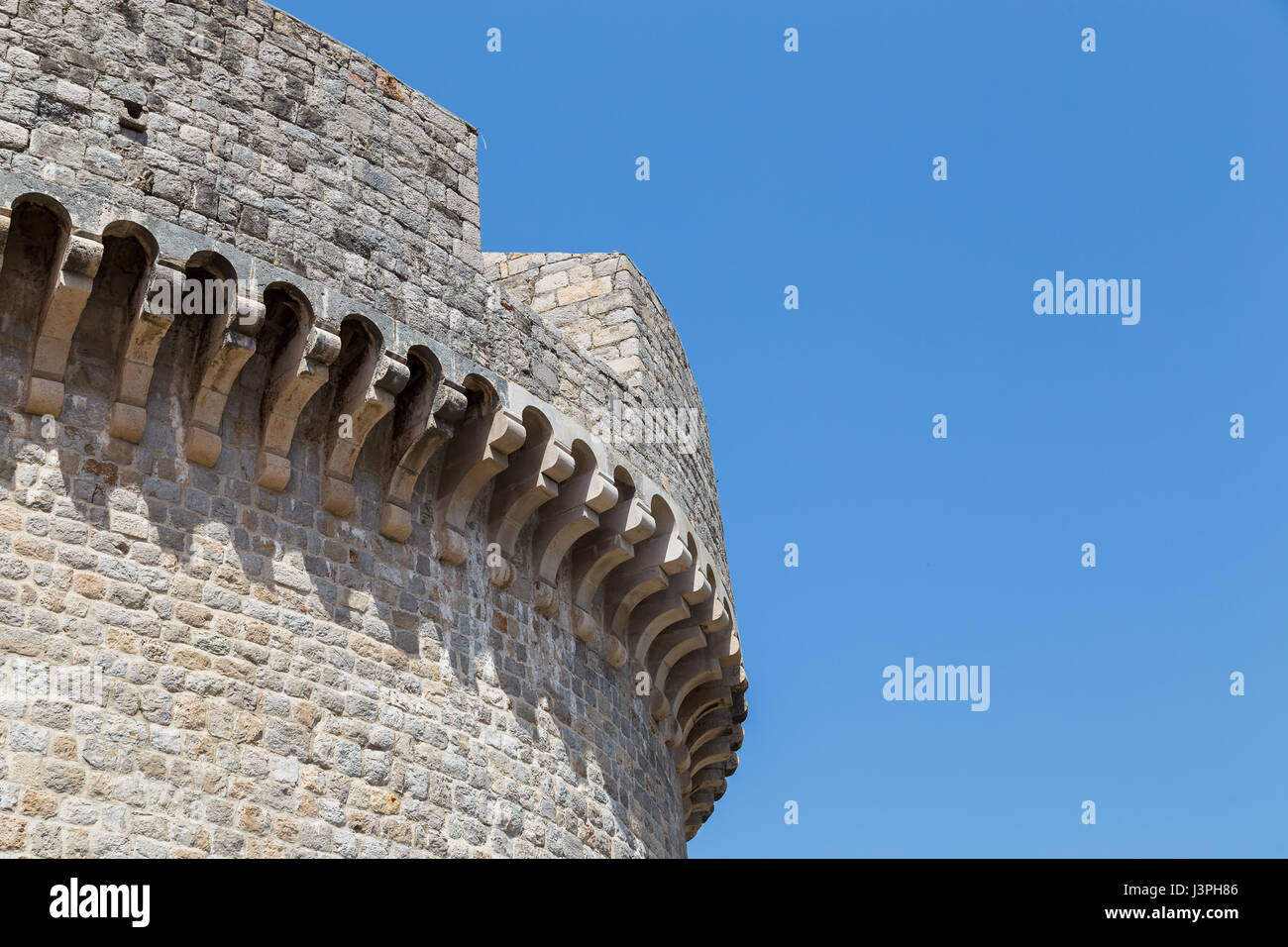 The main wall on the landside is 13-20 feet thick, and, at certain ...