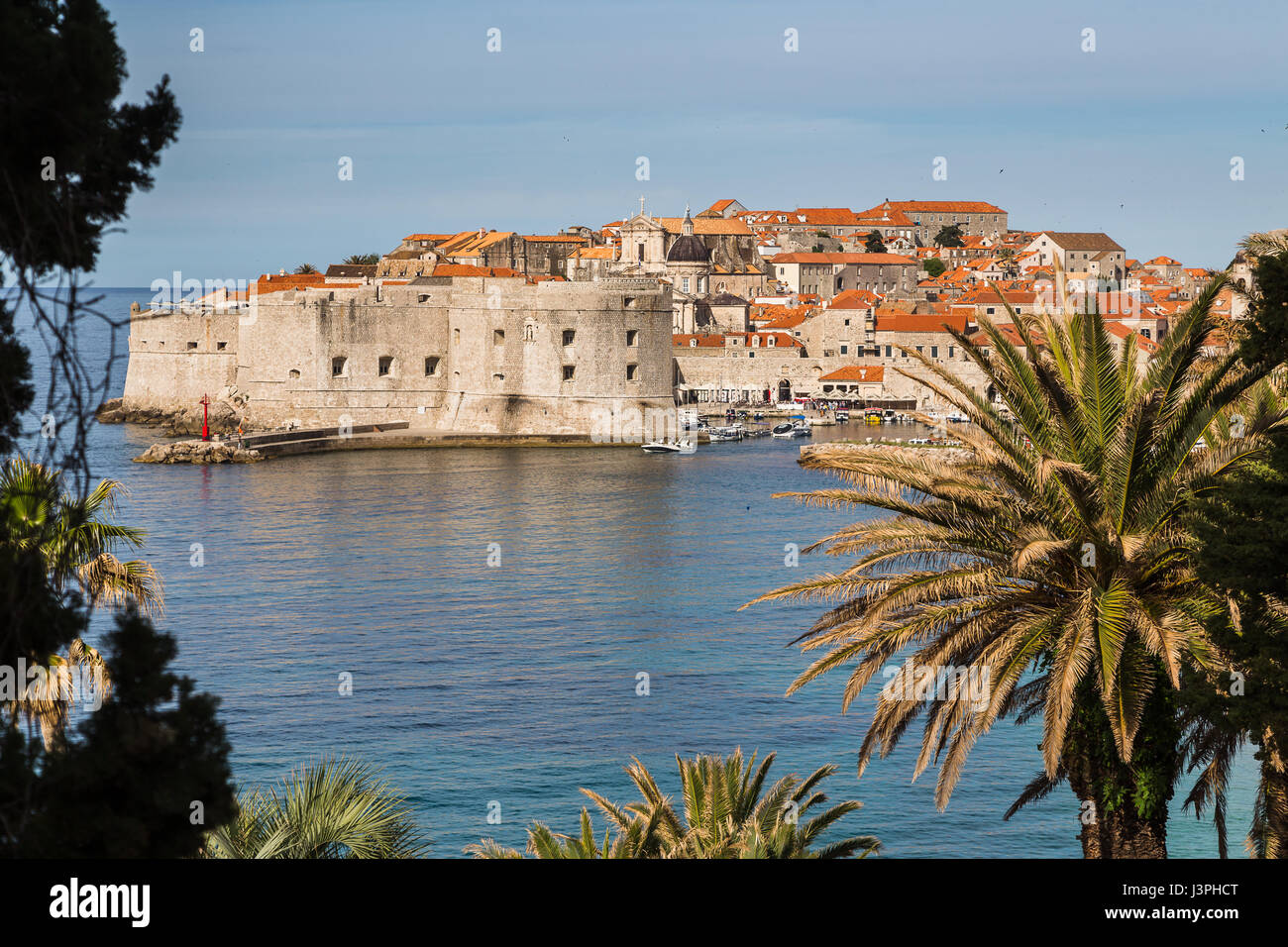Types of coast mediterranean coast hi-res stock photography and images ...