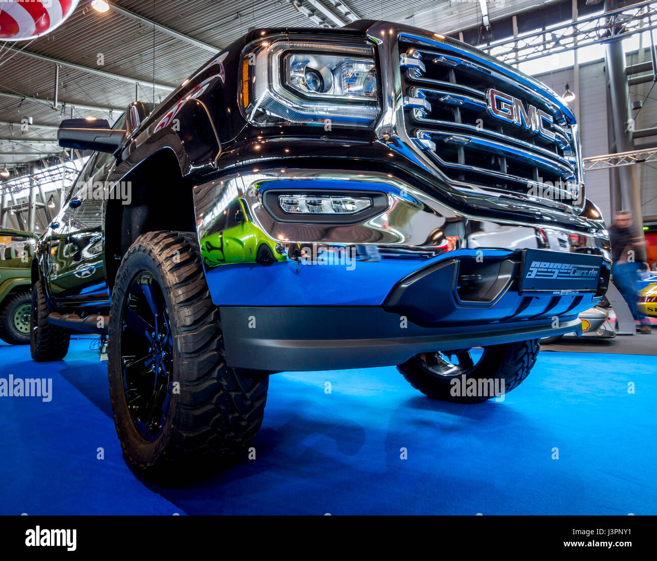 Gmc full size pickup truck hi-res stock photography and images - Alamy