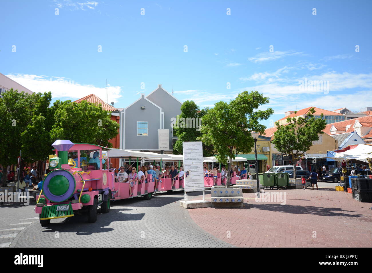 Curacao road sign hi-res stock photography and images - Alamy