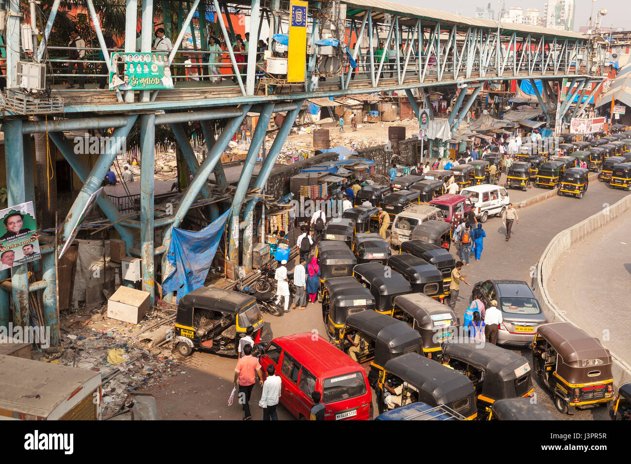 Rush hour traffic india hi-res stock photography and images - Alamy