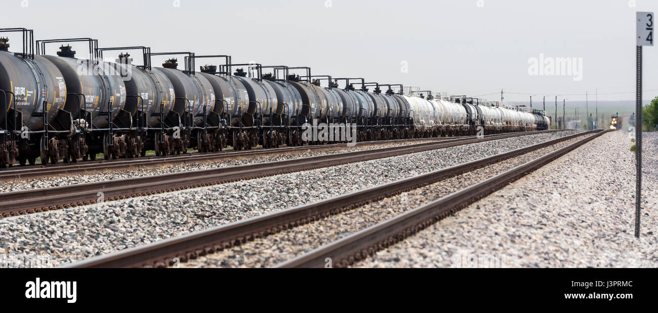 Main line of union pacific railroad hi-res stock photography and images ...