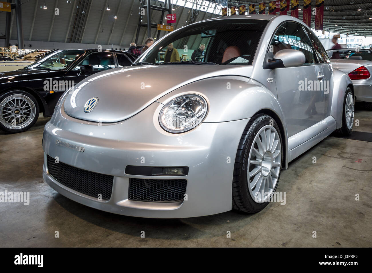 Vw beetle chassis hi-res stock photography and images - Alamy