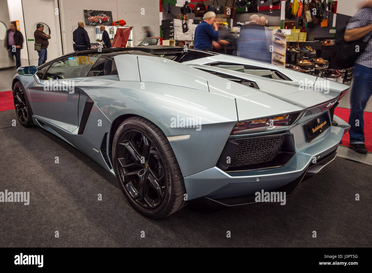Lamborghini rear view hi-res stock photography and images - Alamy