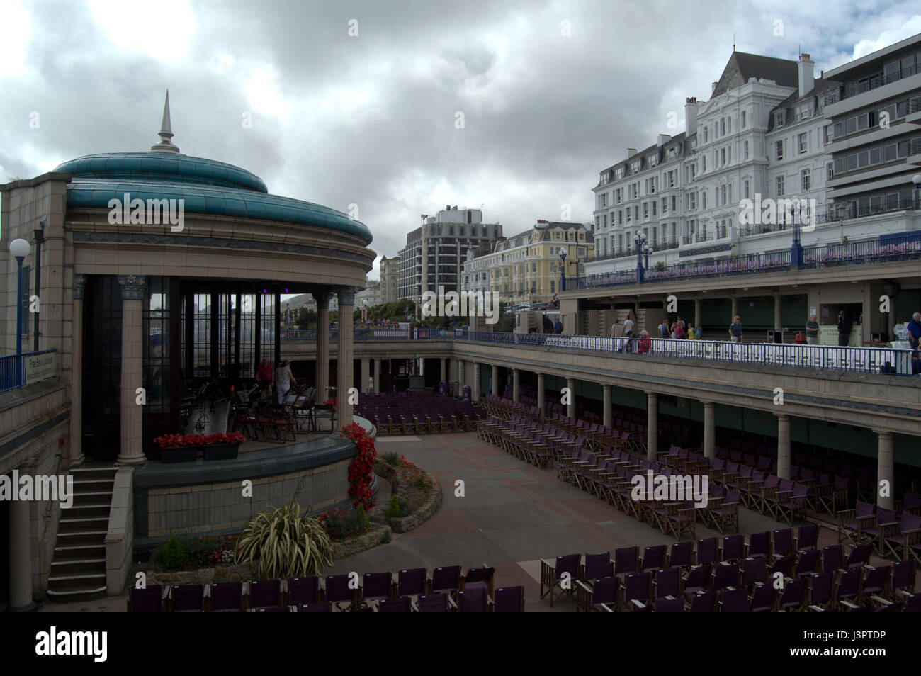 Old fashioned victorian bandstand hi-res stock photography and images ...