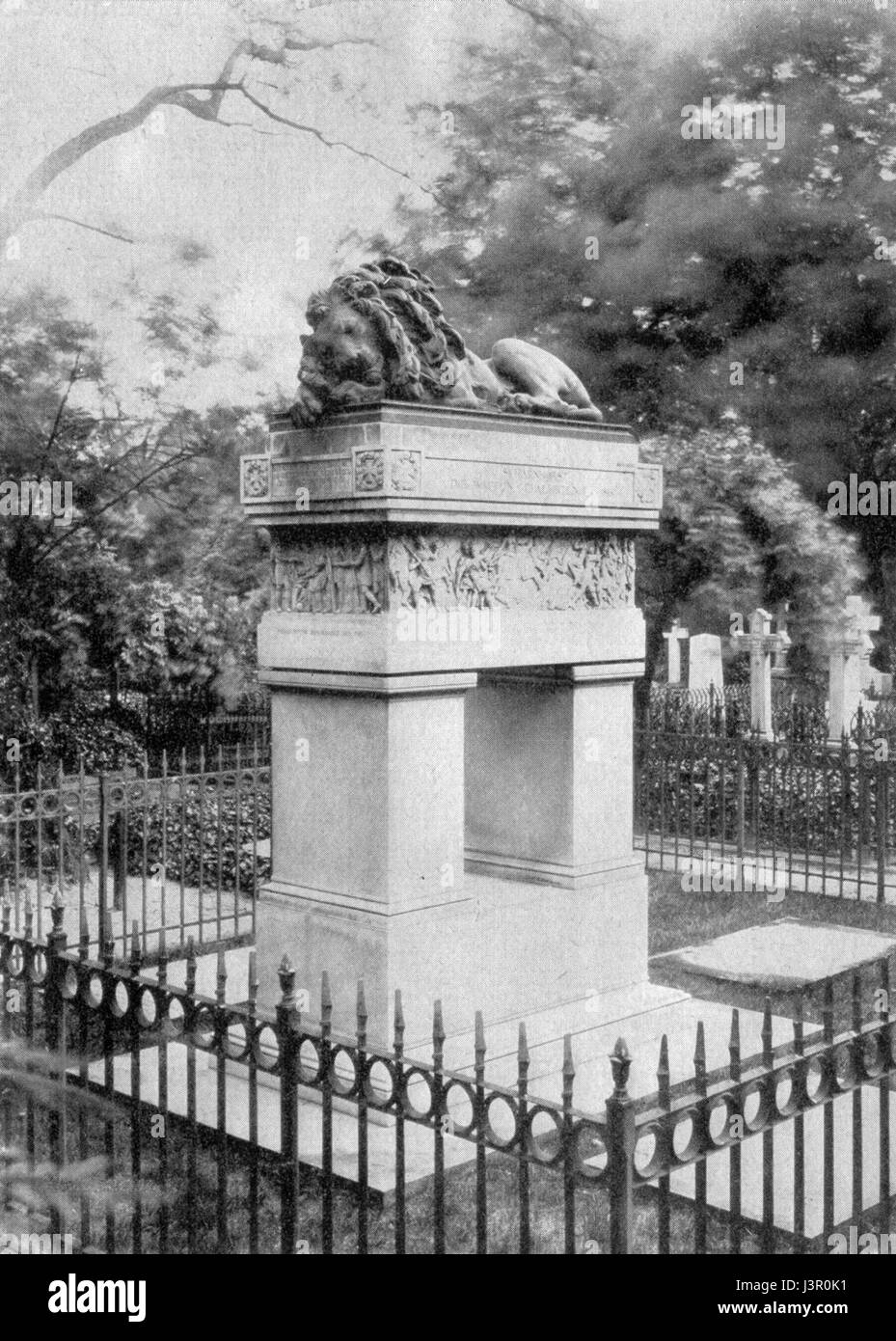 The Invalidenfriedhof in Berlin is a historic cemetery, with the ...