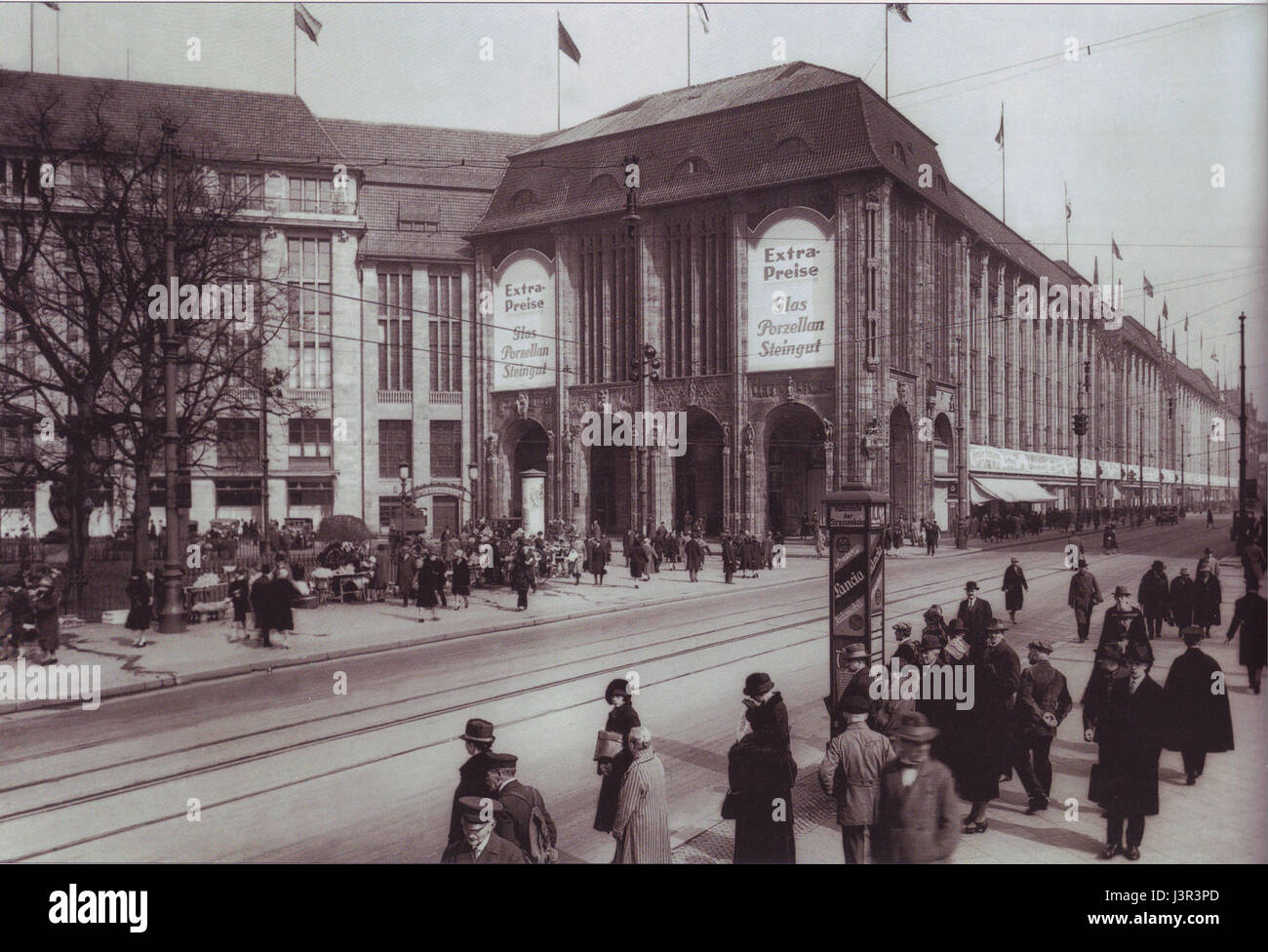 The Kaufhaus Wertheim, located at Leipziger Platz, was one of Berlin's ...