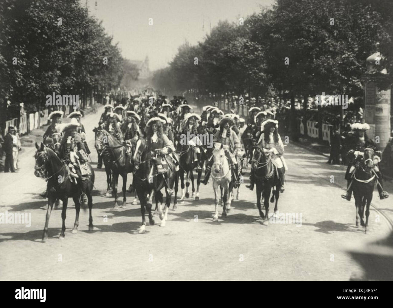 The Kaiser Huldigungs Festzug of 1908 was a German imperial procession ...