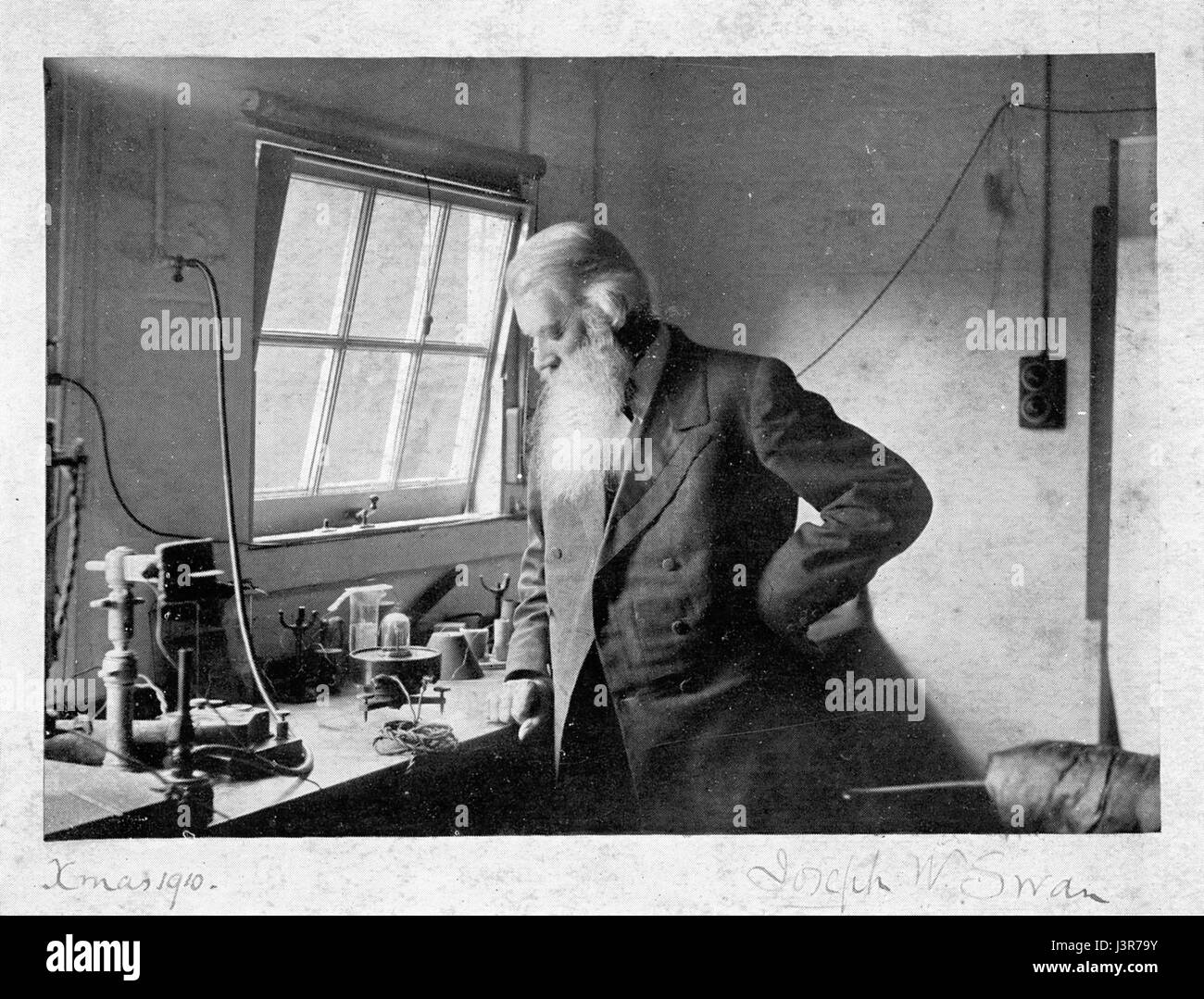 Joseph swan hi-res stock photography and images - Alamy