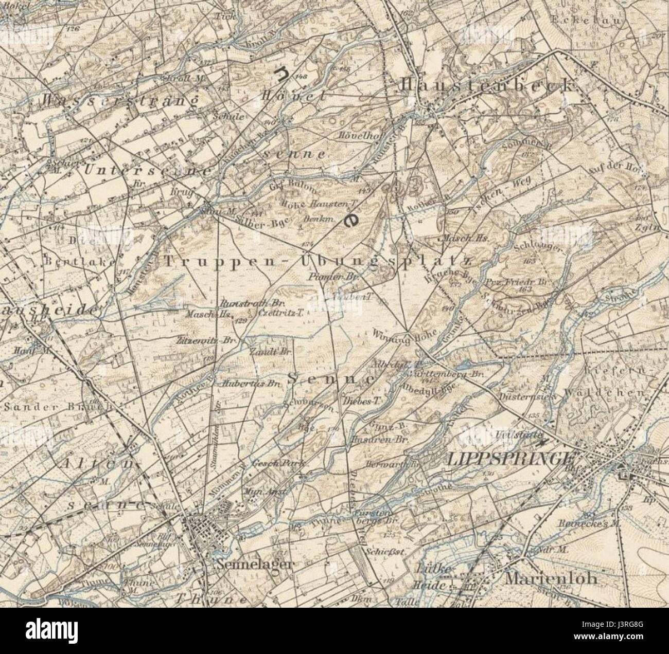 Military training map hi-res stock photography and images - Alamy