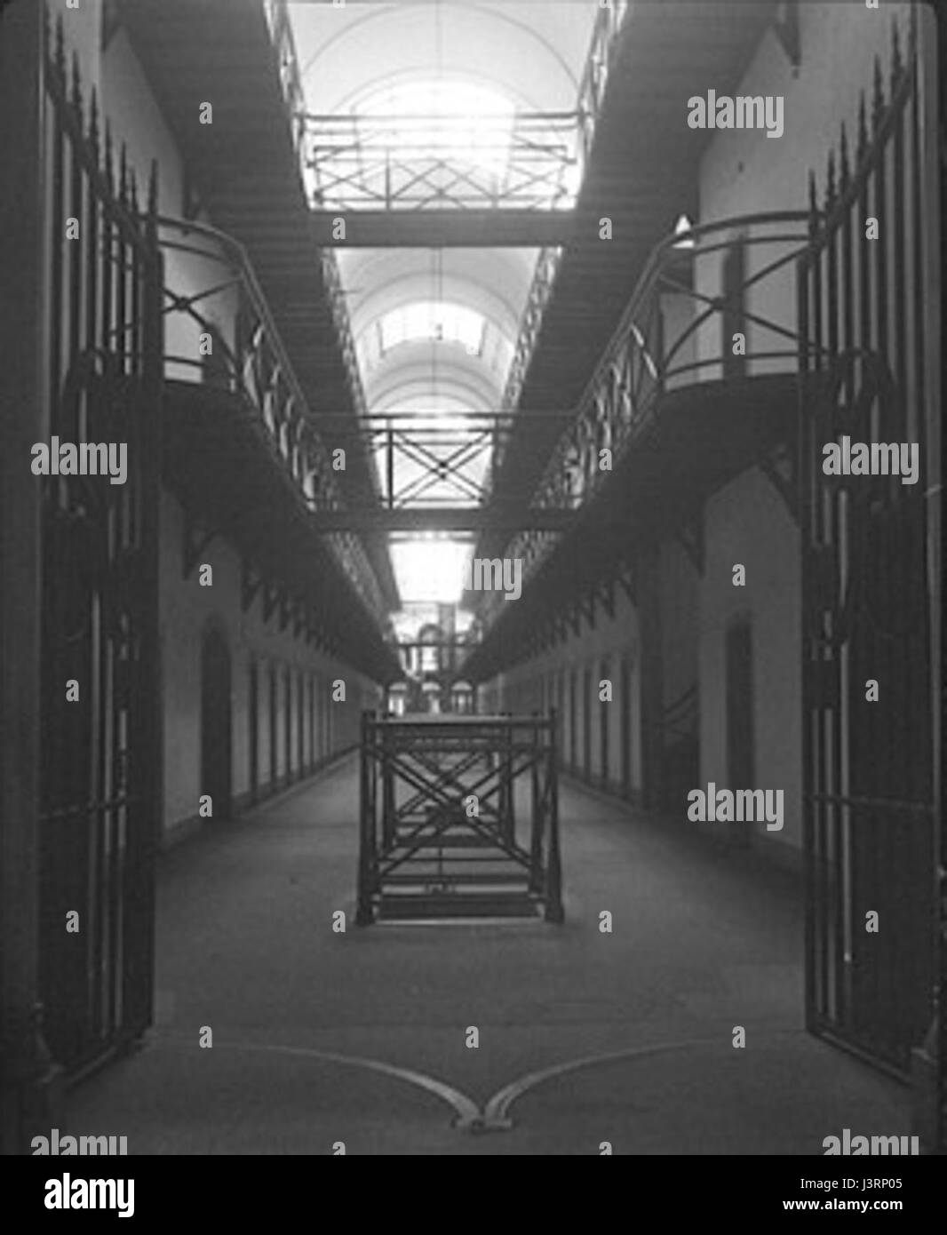 Interieur de la prison modele de Lisbonne Stock Photo - Alamy