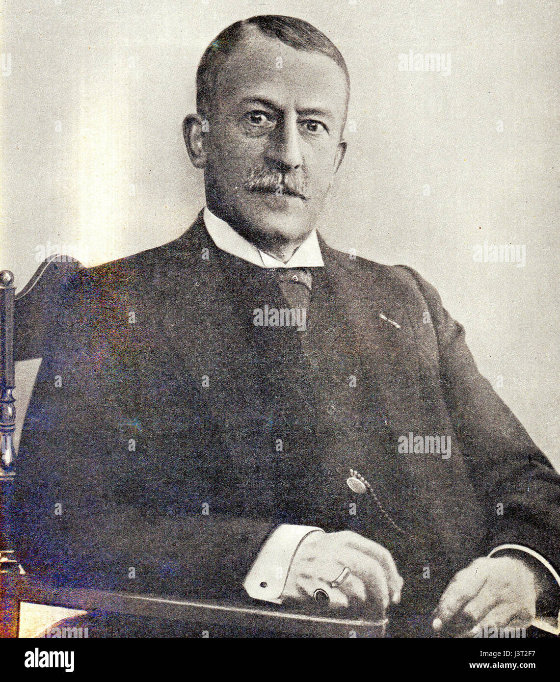 JJ Salverda de Grave was a Dutch businessman known for his involvement ...