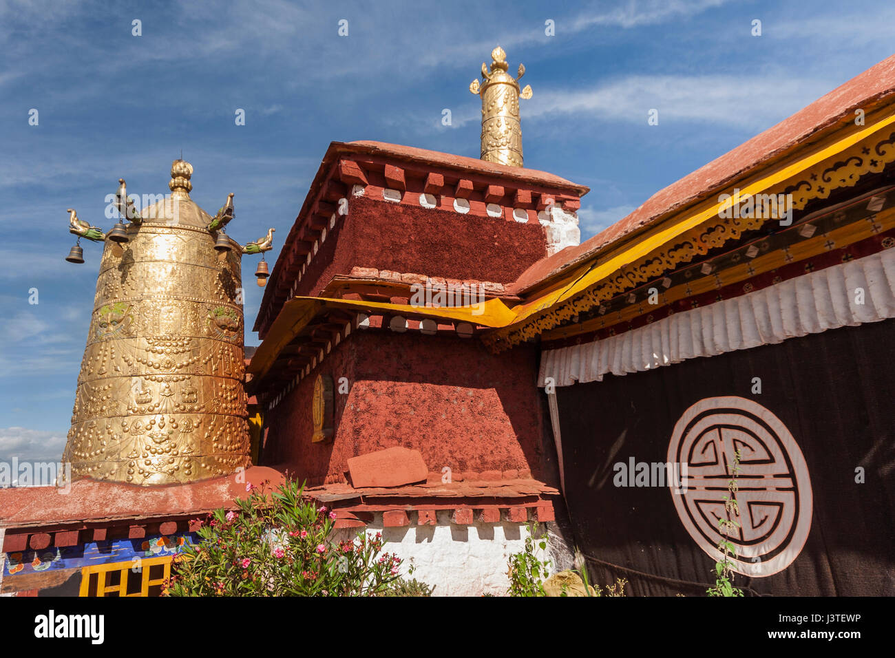 Dhvaja hi-res stock photography and images - Alamy