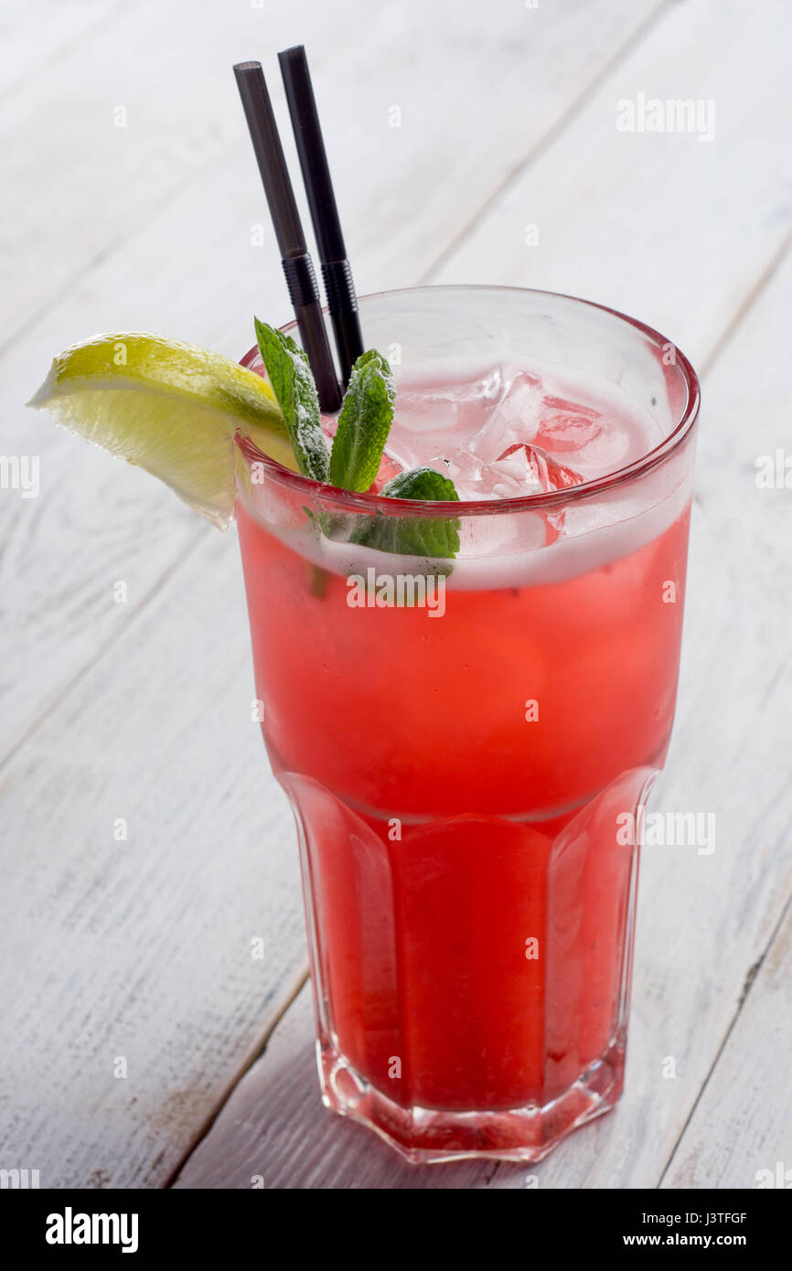 Alcohol drink glass hi-res stock photography and images - Alamy