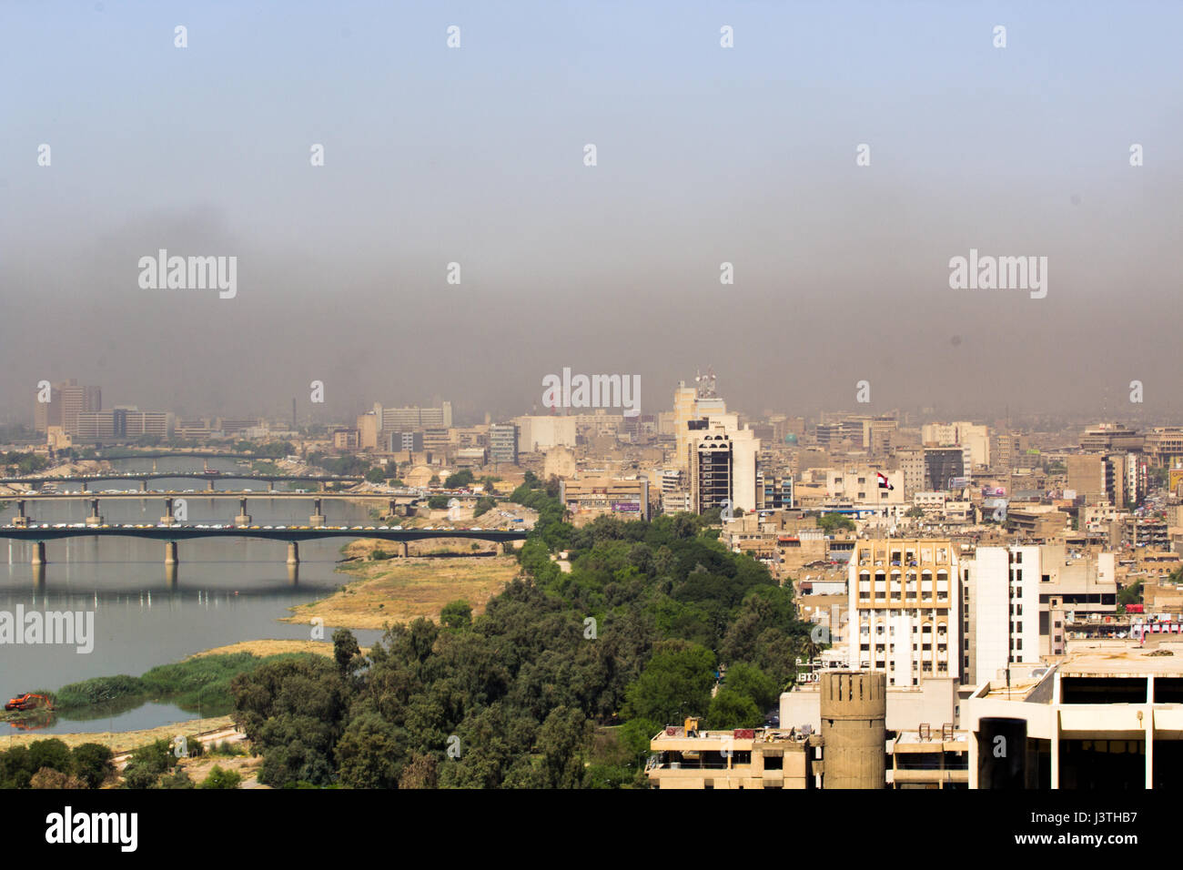 Tigris river aerial hi-res stock photography and images - Alamy