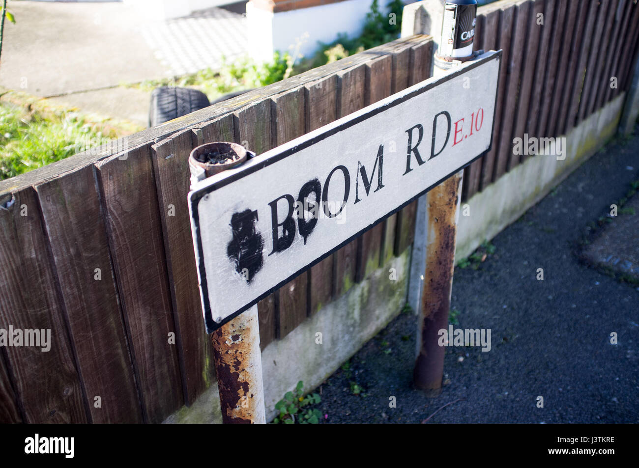 Epsom sign hi-res stock photography and images - Alamy