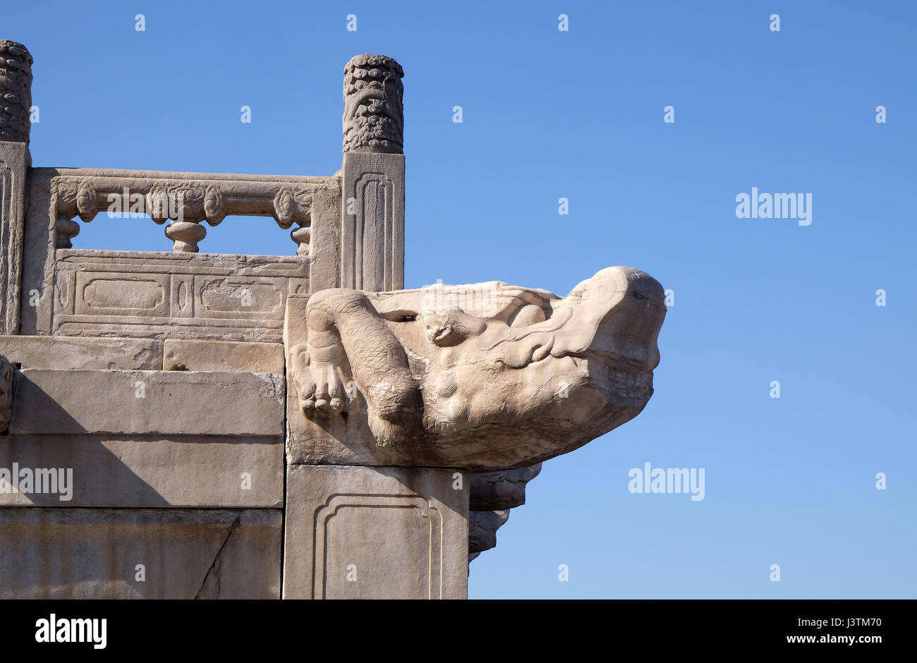 Dragon palace hi-res stock photography and images - Alamy
