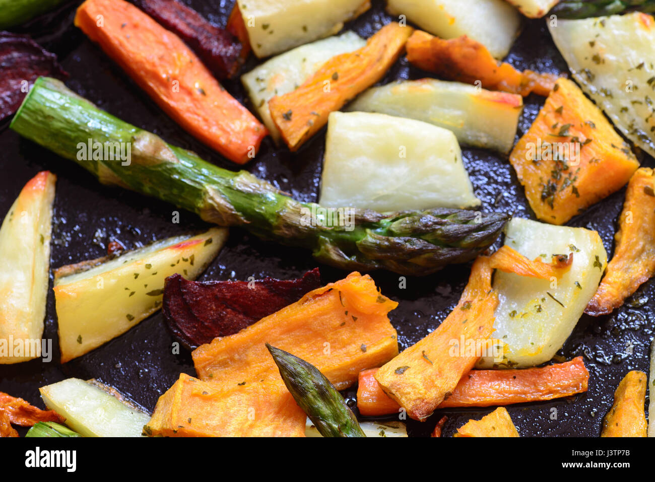 Savory roasted vegetables hi-res stock photography and images - Alamy