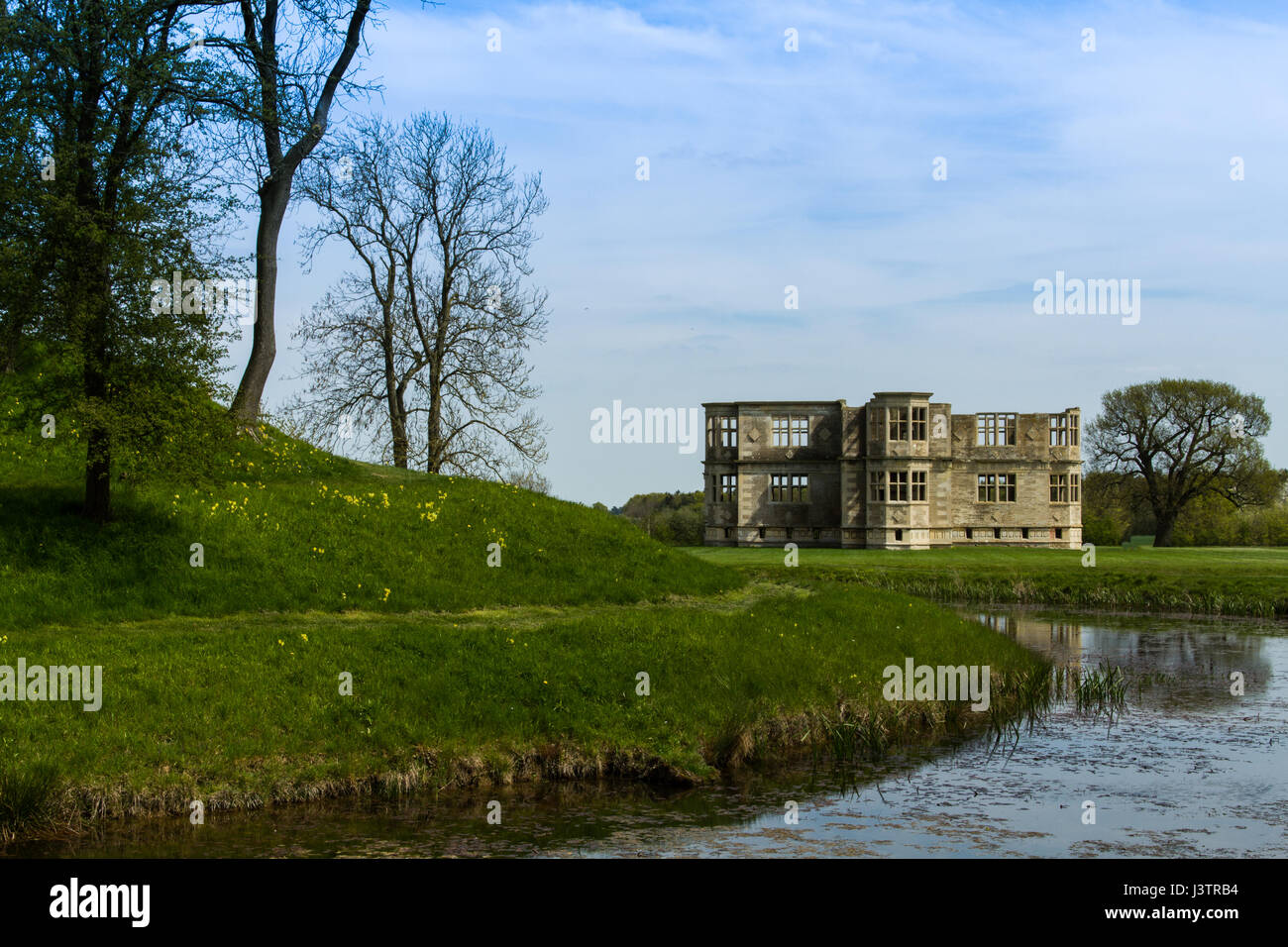 New hall estate hi-res stock photography and images - Alamy