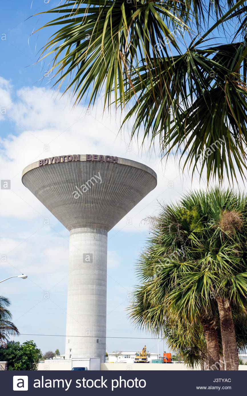 Elevated Water Tower Stock Photos & Elevated Water Tower Stock Images ...