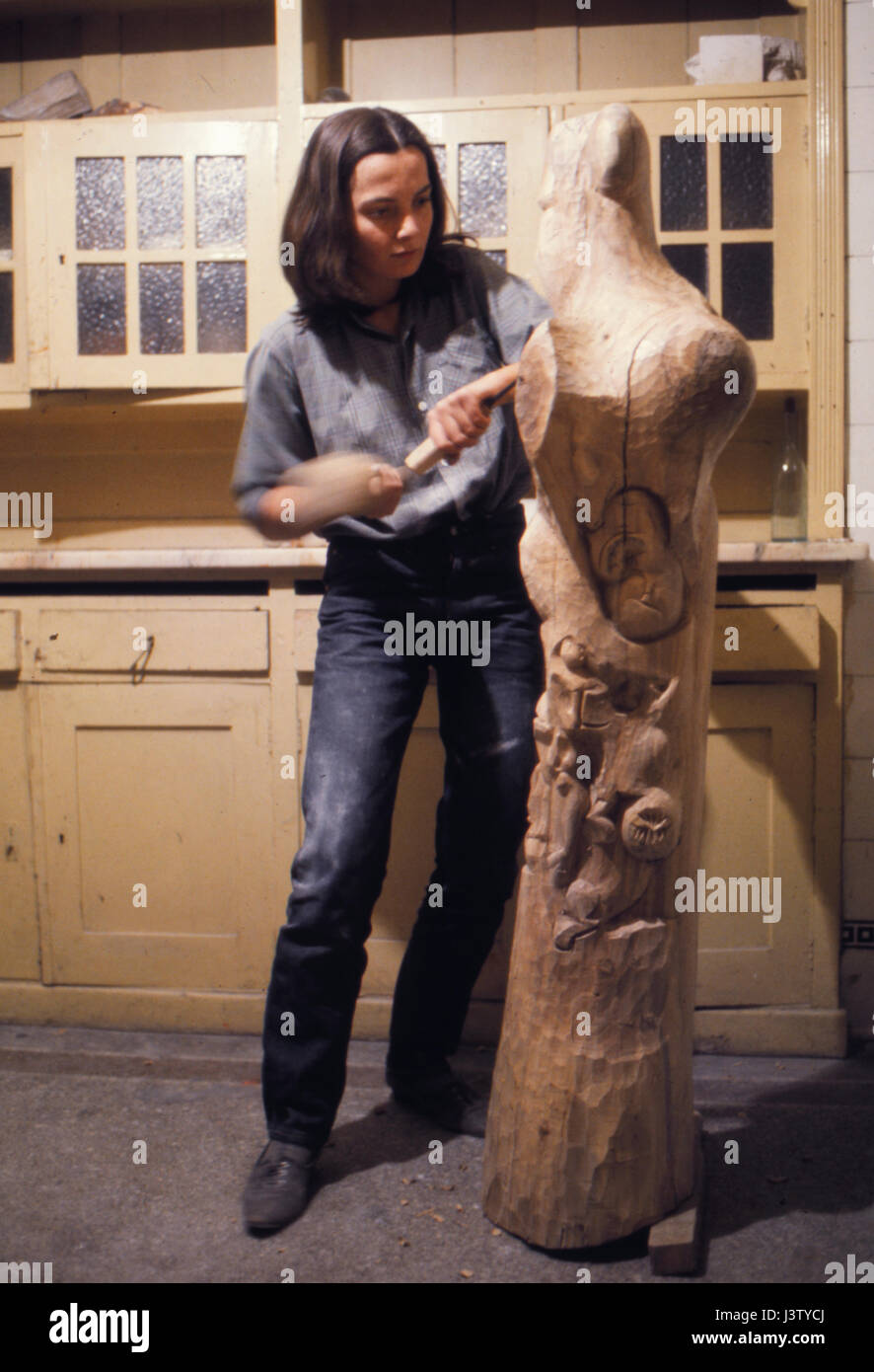 Adina Tuculescu, Romanian sculpture artist, working in her studio in ...