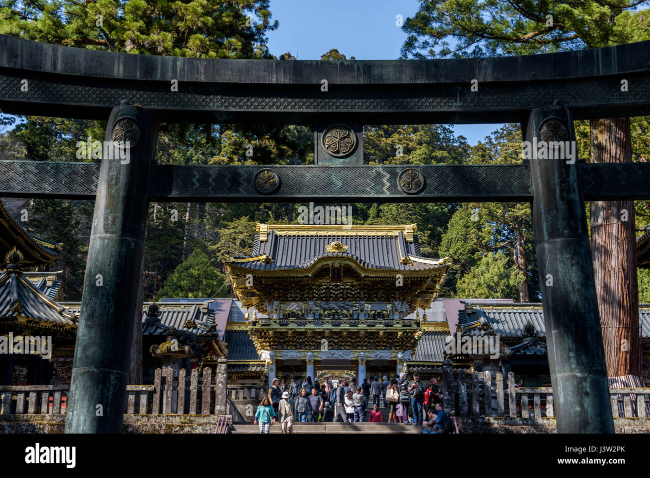 Japan the yomeimon gate toshogu shrine hi-res stock photography and ...