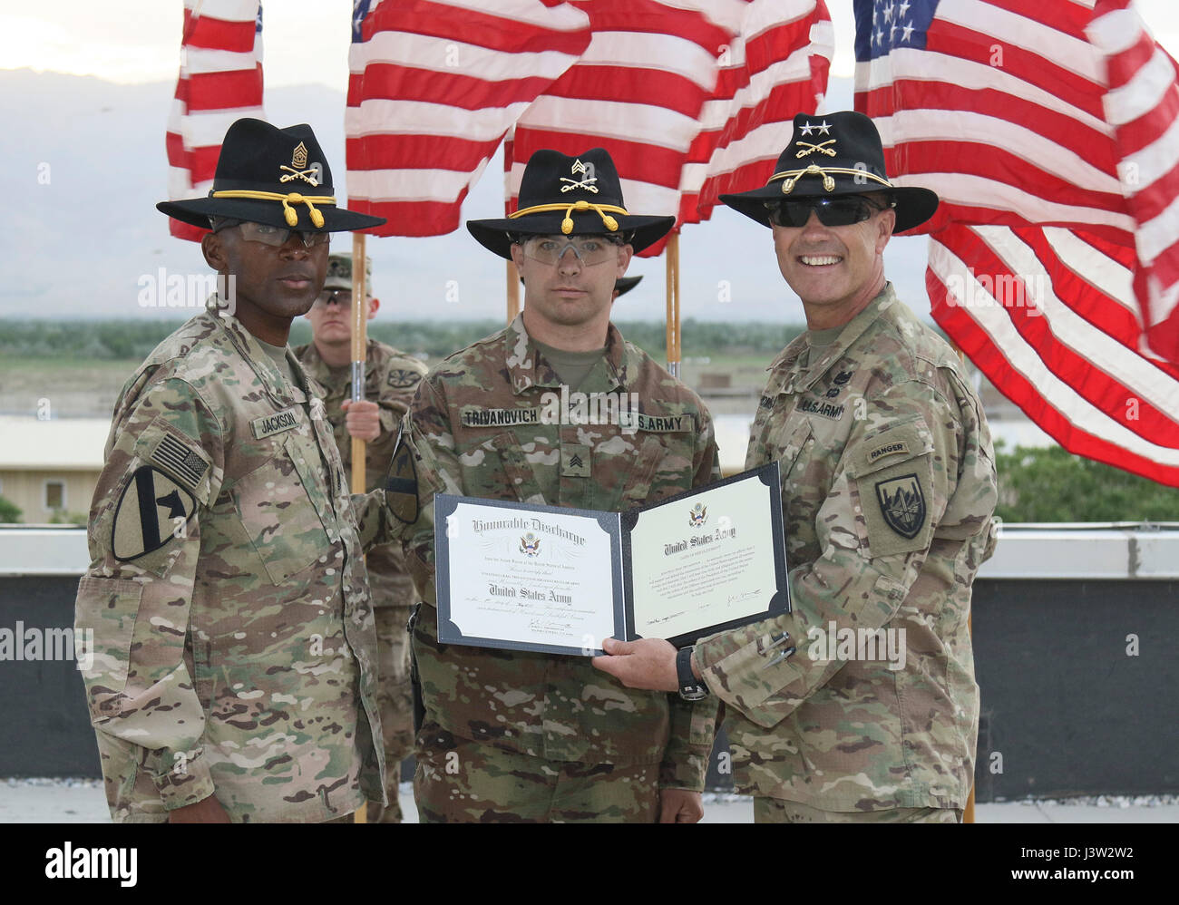 The 1st Cavalry Division Sustainment Brigade hosted a mass reenlistment ...