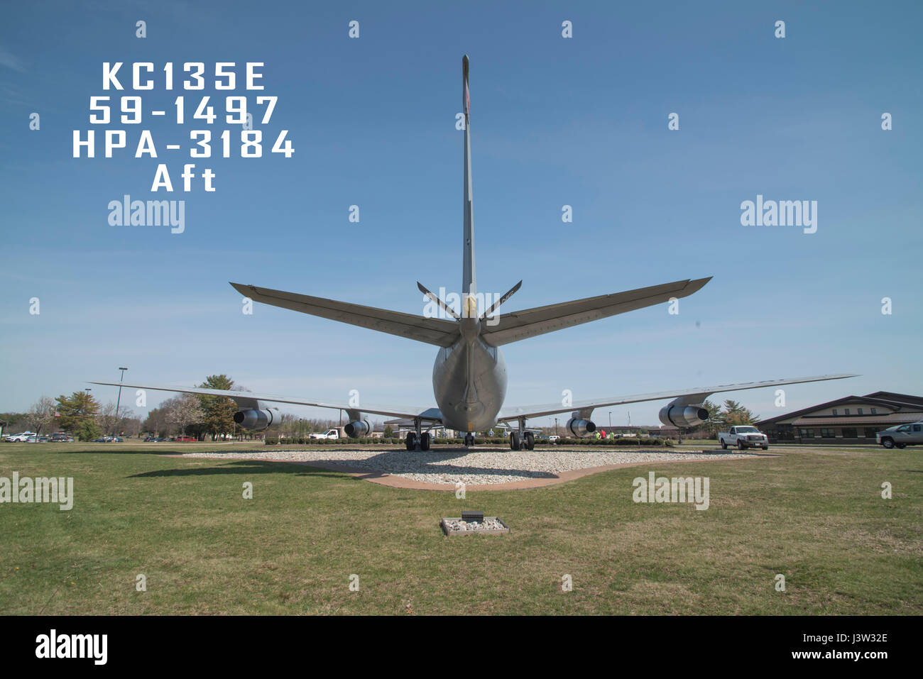 An aft view of a 108th Wing, New Jersey Air National Guard, KC-135E ...