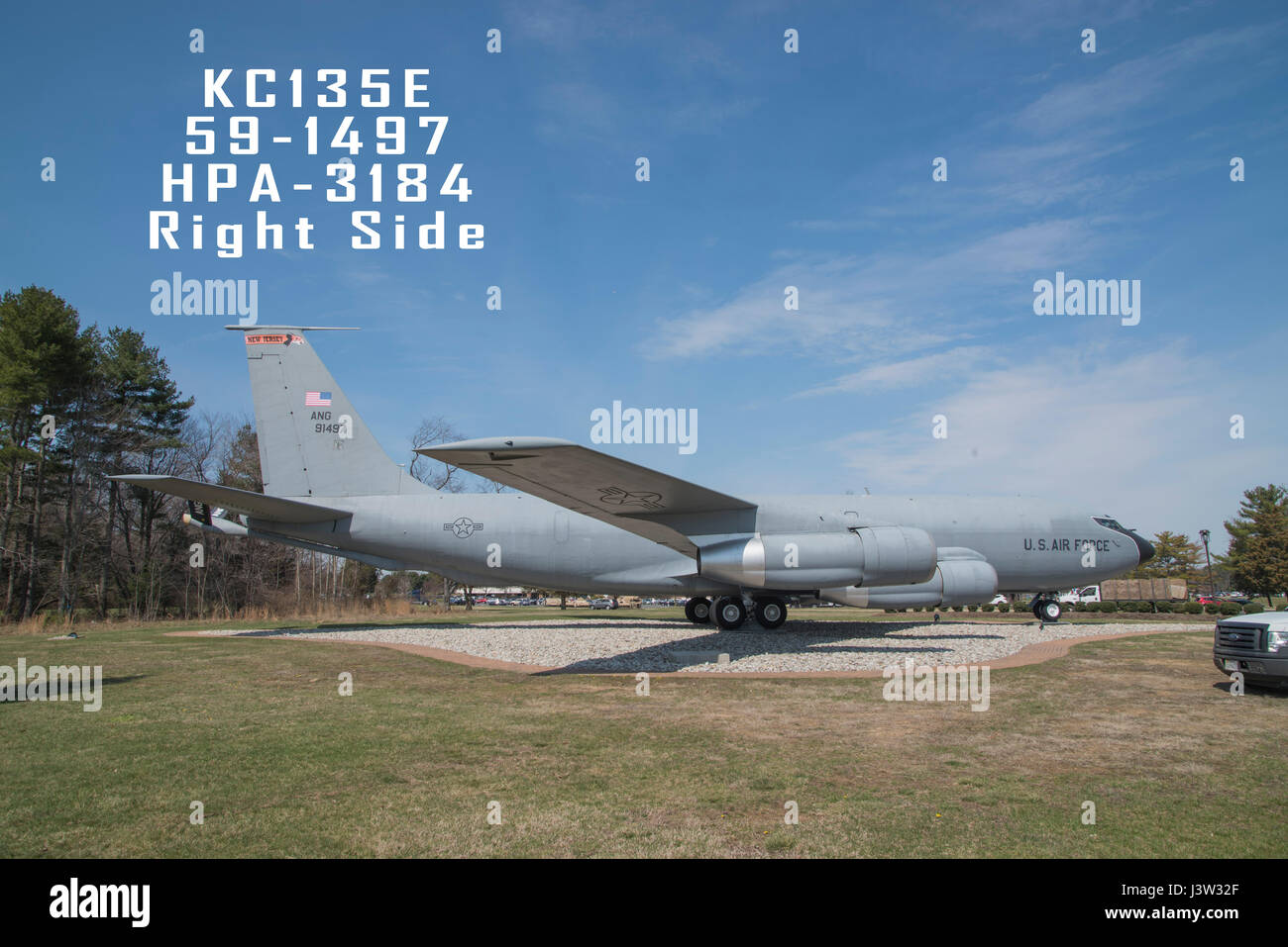 A right side view of a 108th Wing, New Jersey Air National Guard, KC ...
