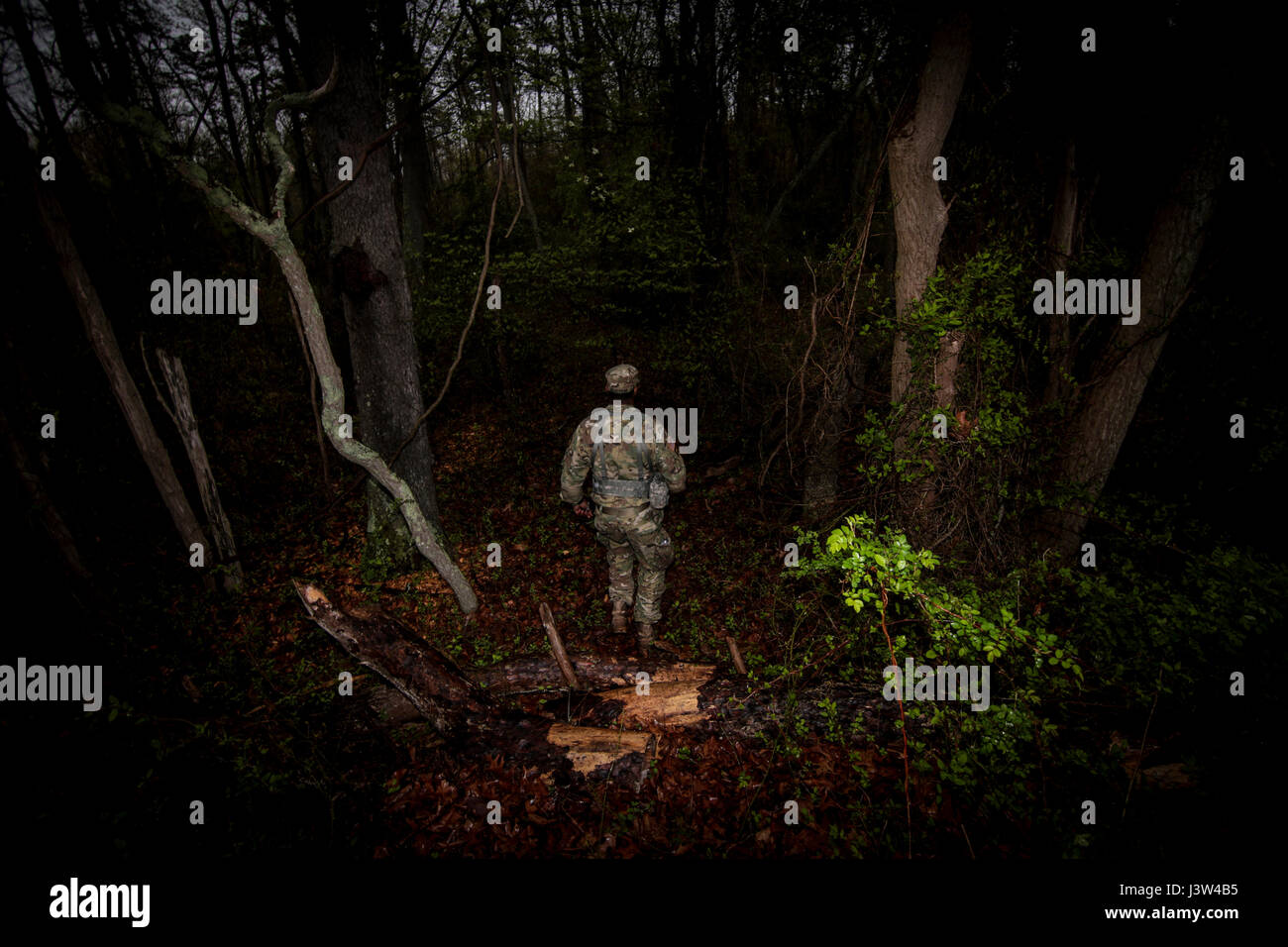 U.S. Army Sgt. Daniel Beachum heads for his first marker during the ...