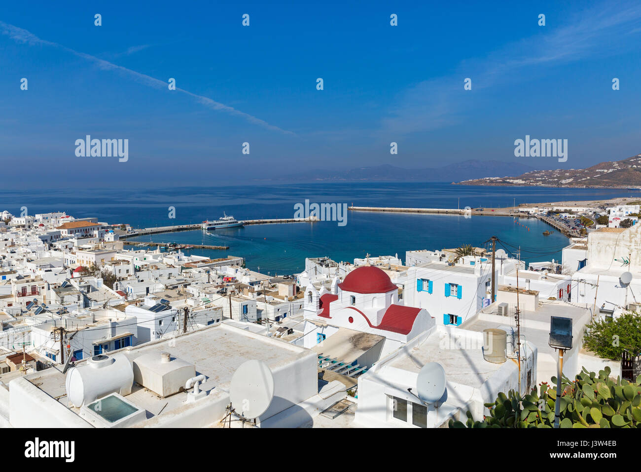 Architecture and sea view in Mykonos, Greece Stock Photo - Alamy