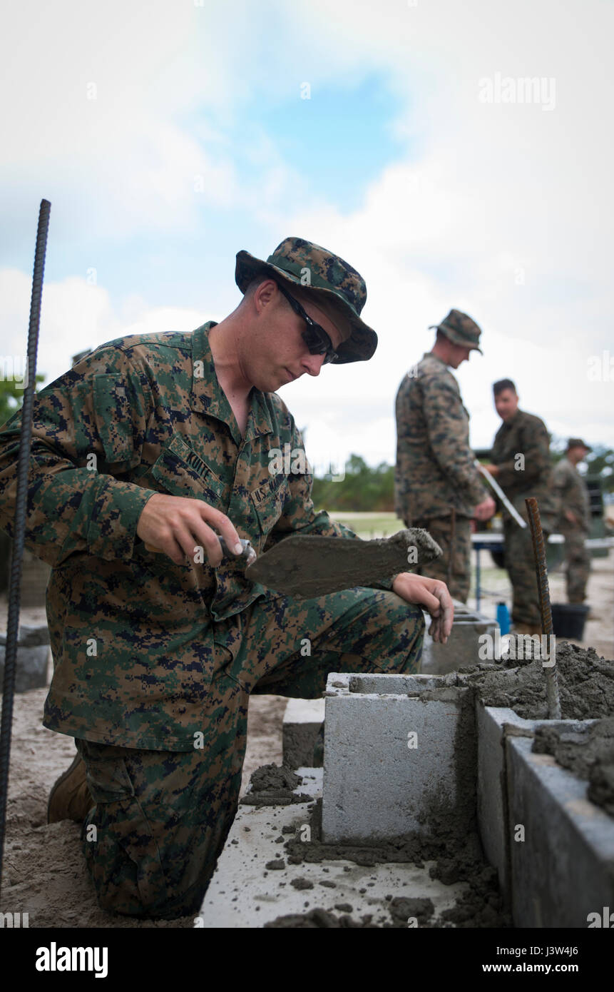 Marines from Special Purpose Marine Air-Ground Task Force - Southern ...