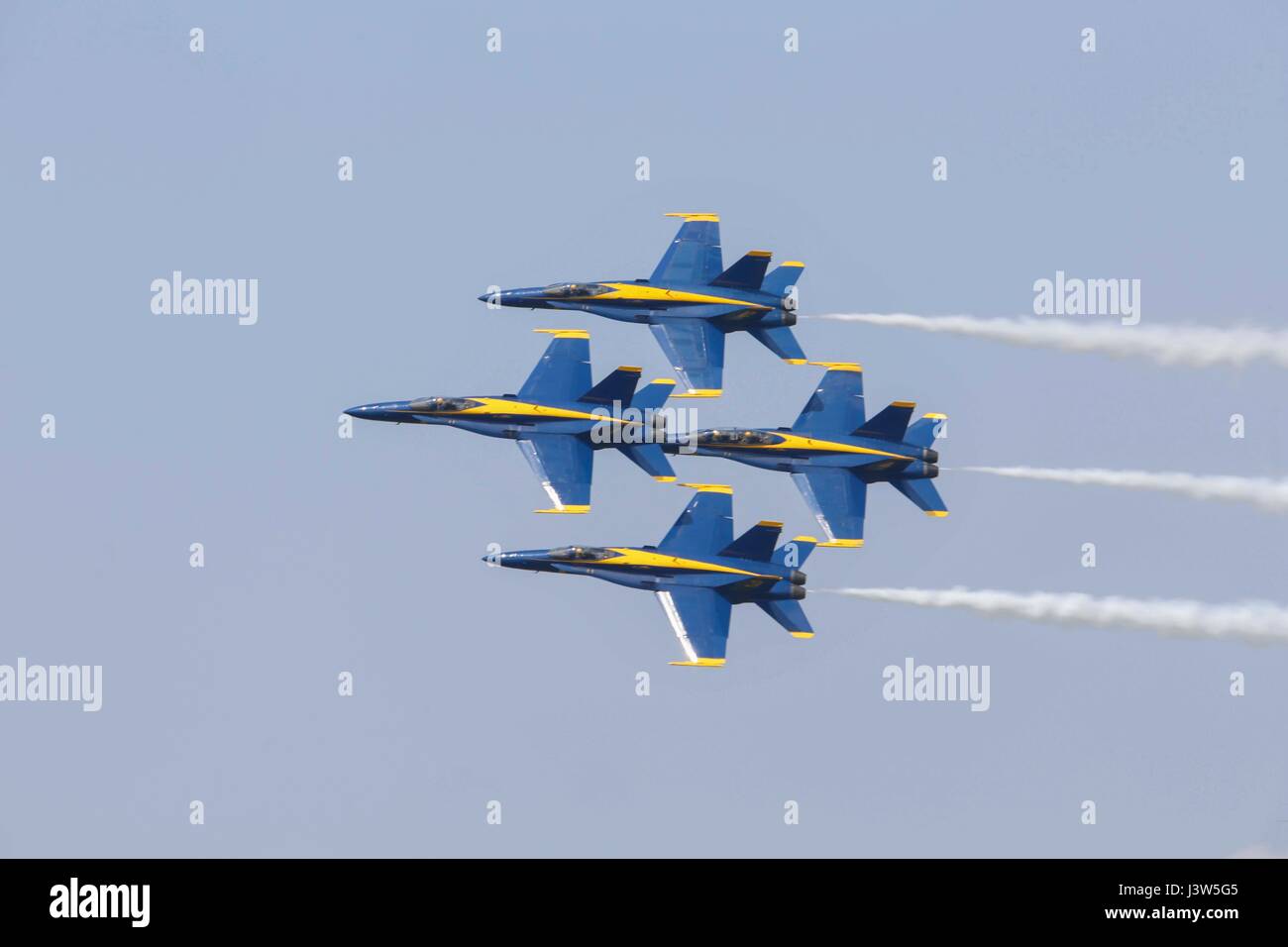 The U.S. Navy Flight Demonstration Squadron, the Blue Angels, practice ...