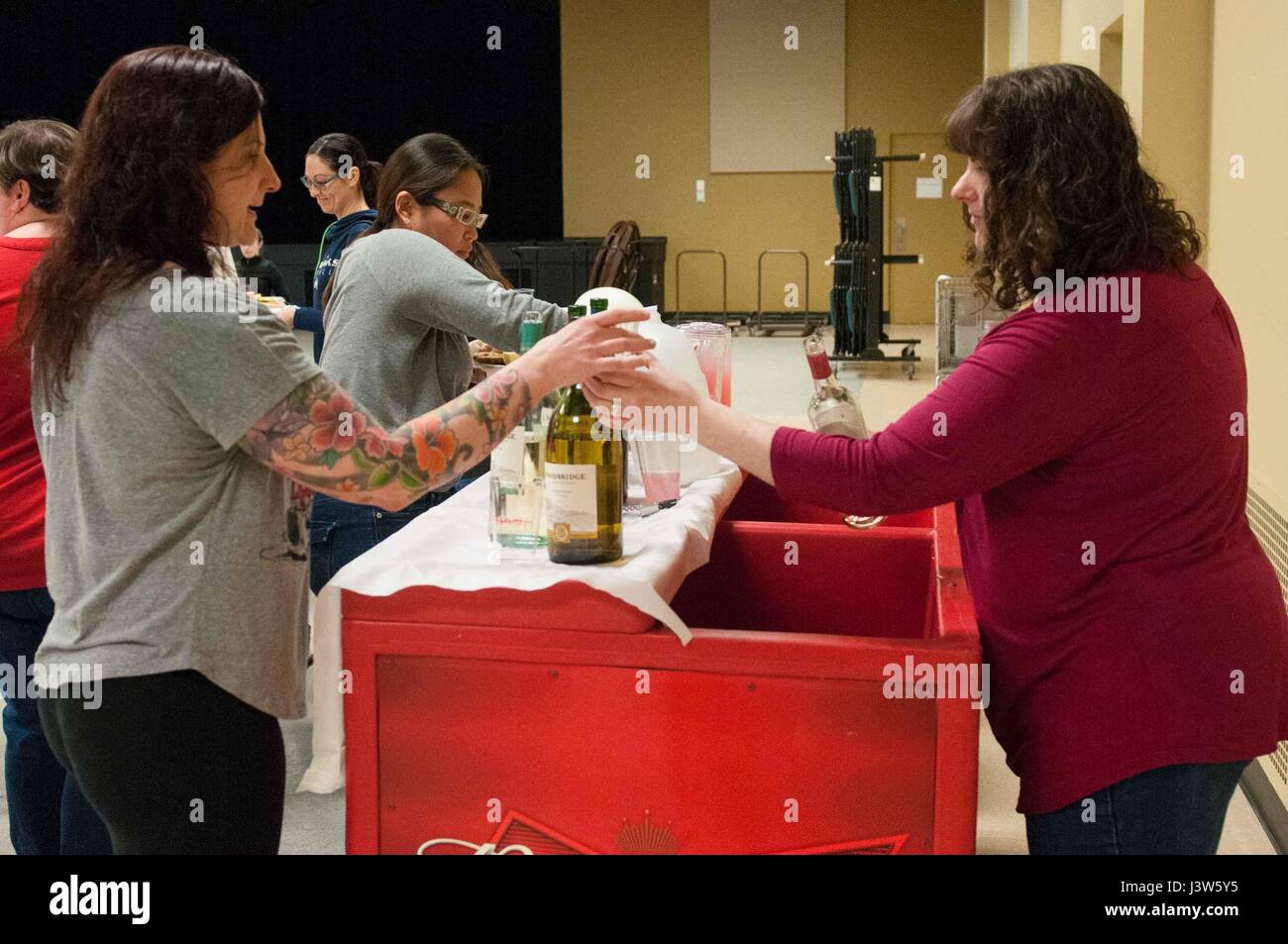 Lesley lewis hi-res stock photography and images - Alamy