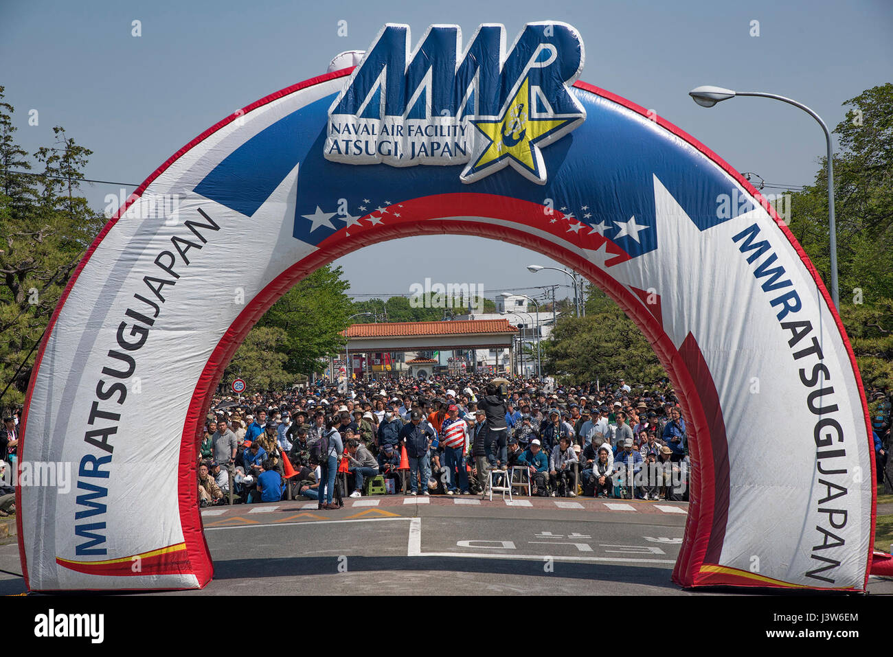 NAVAL AIR FACILITY ATSUGI, Japan (April 29, 2017) Visitors line up at ...