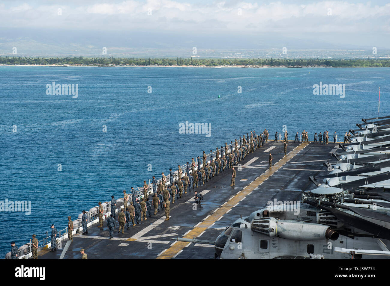 Uss allen pearl harbor hi-res stock photography and images - Alamy