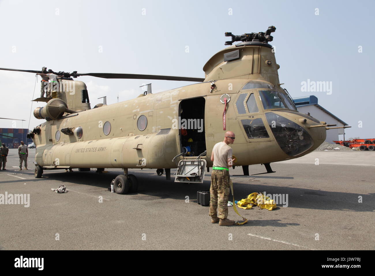 U.S. Soldiers assemble a CH-47 Chinook helicopter during Balikatan 2017 ...