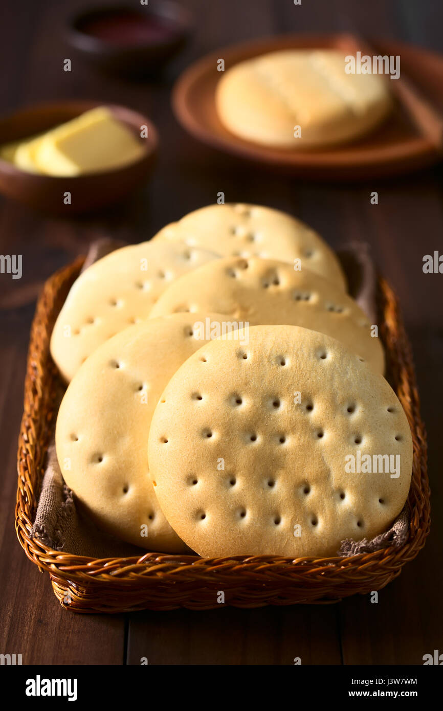 Flat bread, chile hi-res stock photography and images - Alamy